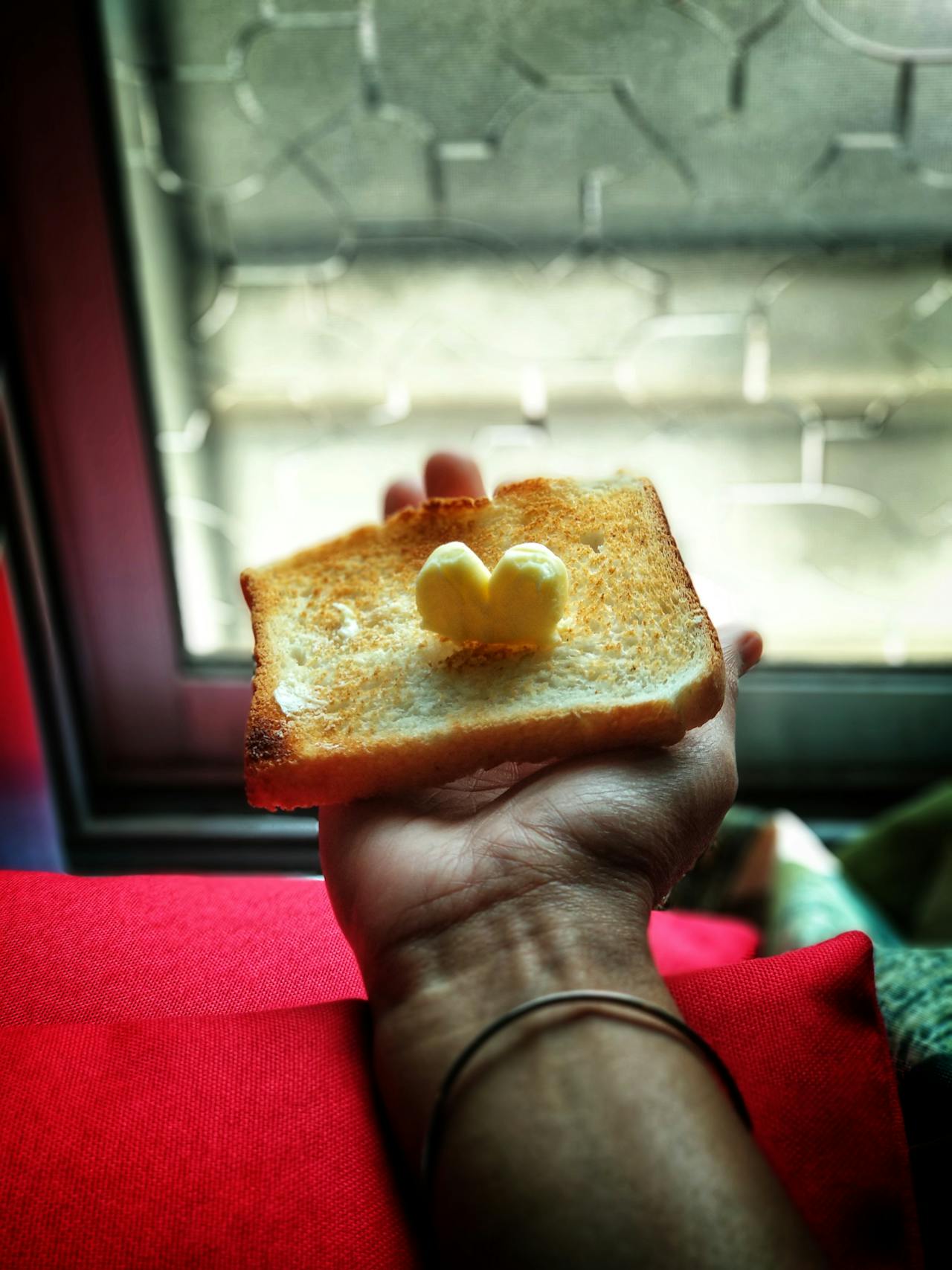 Typical Toaster Wattage and Energy Use: What It Really Costs to Make ...
